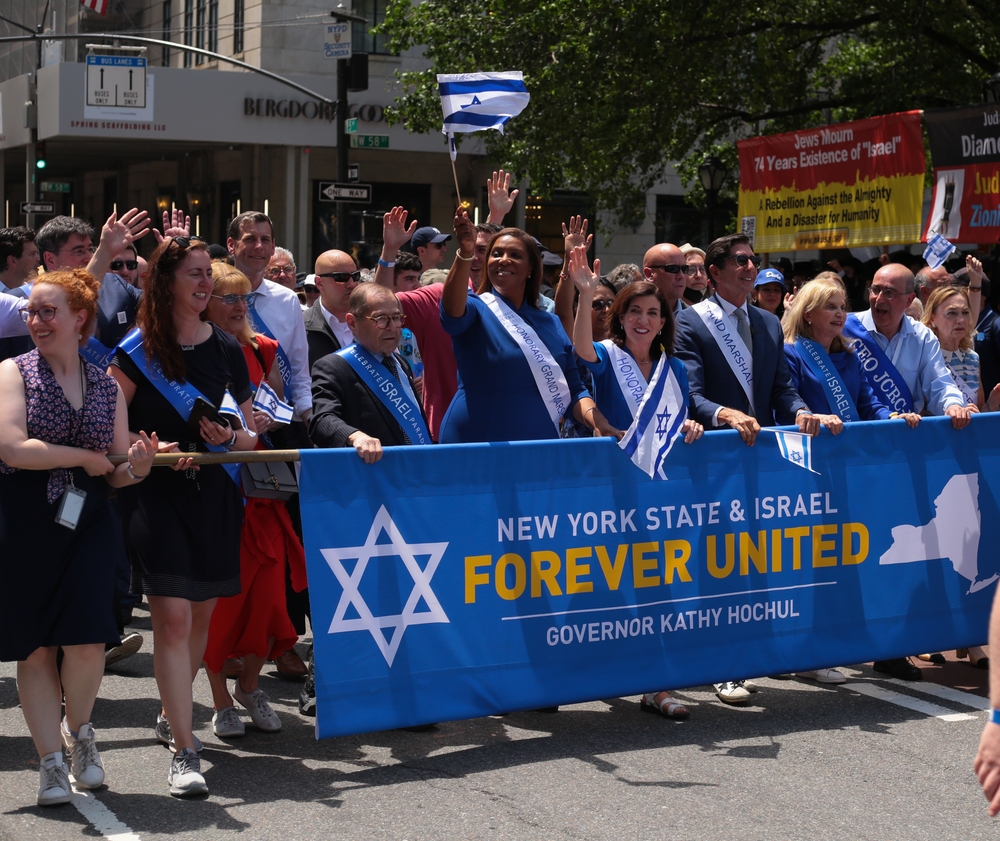 The History of Jewish Life in America - United